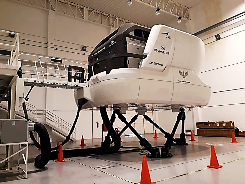 Suporte Técnico em Simuladores de Voo para as Forças Armadas - Quartzo ...
